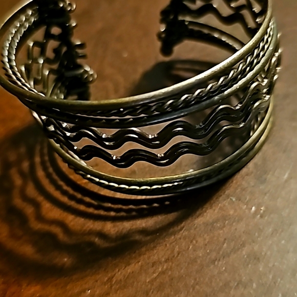 unbranded | Jewelry | Vintage Wide Cuff Bracelet Mixed Metal Gunmetal ...